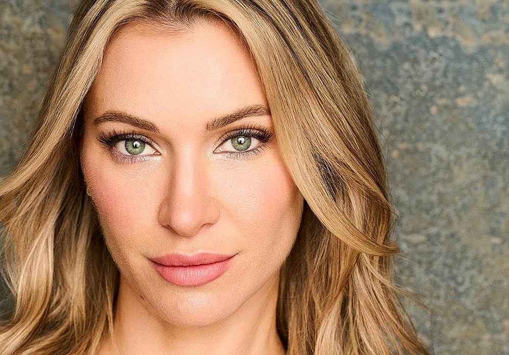From On-Screen "Sexy Mentor" to Industry Visionary: Alissa Filoramo on ...